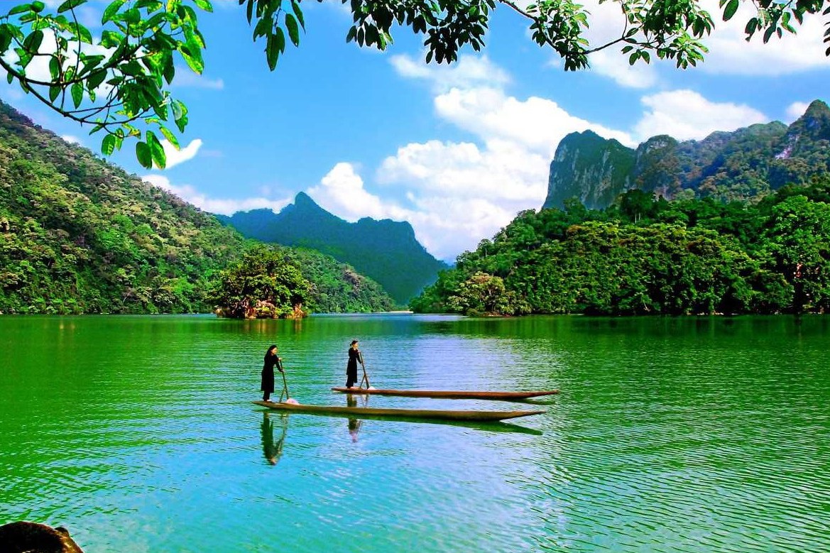 Ba Be Lake : All you need to know/ The Time Journeys