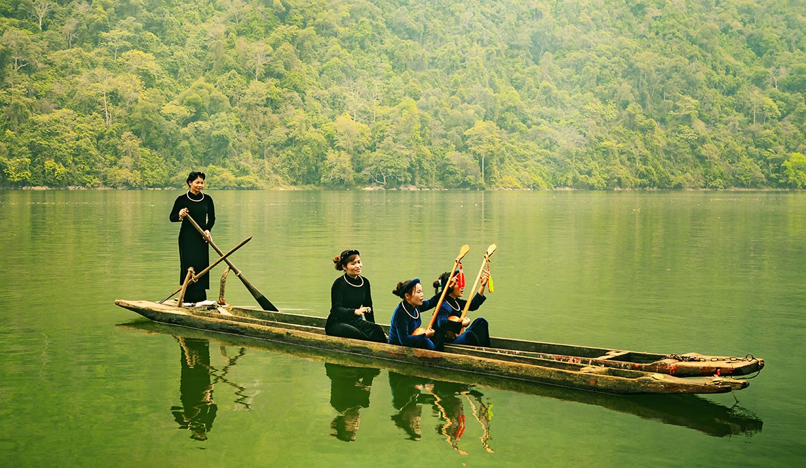 Ba Be Lake : All you need to know/ The Time Journeys